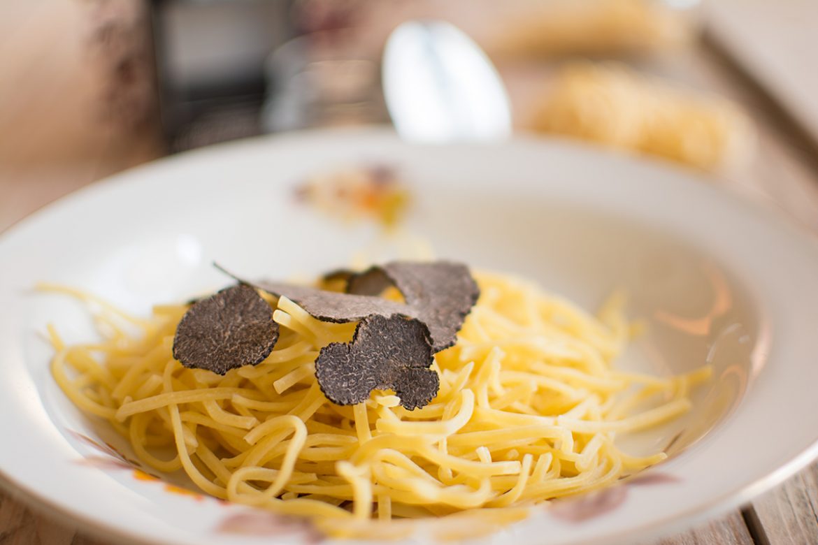 Tajarin al Tartufo Nero - Blog Shopiemonte